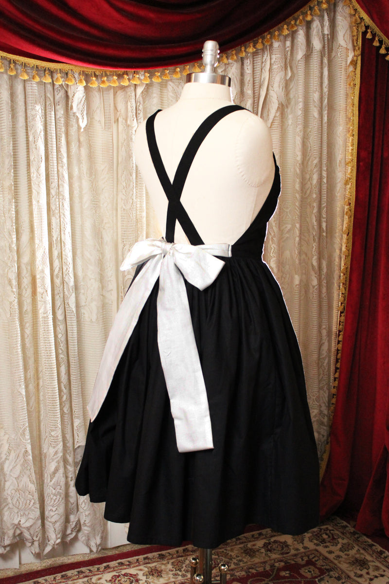 White Goth Apron Dress with Glow in the Dark Bats – Bleu Rose Designs